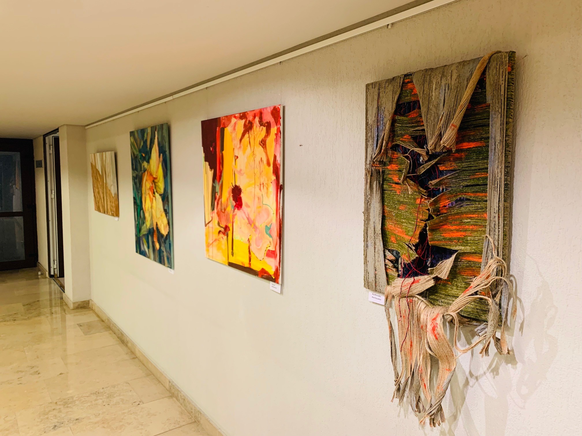 Tapybos studijos „Antaniniai obuoliai“ narių paveikslų paroda „Tapybos ...